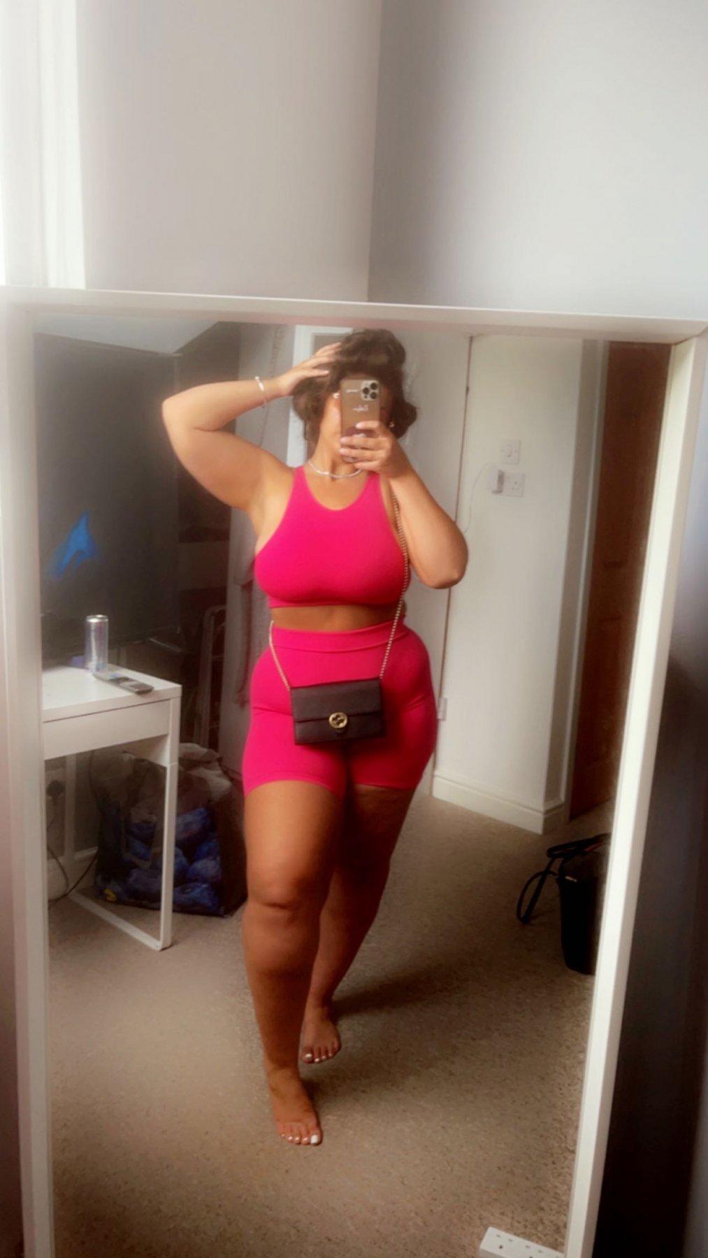 naughtybabeoxo Nude OnlyFans Leaks 16