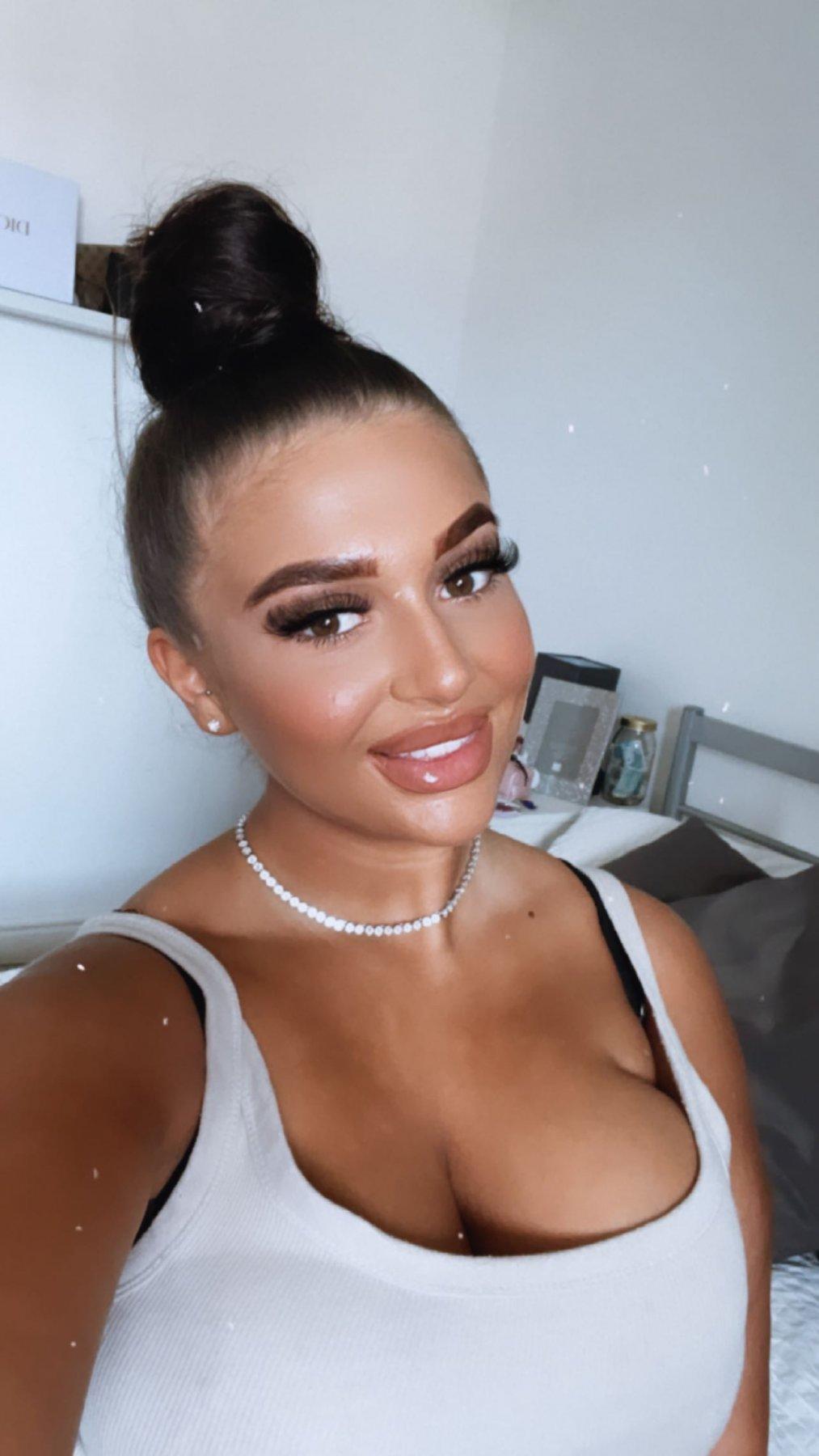 naughtybabeoxo Nude OnlyFans Leaks 38